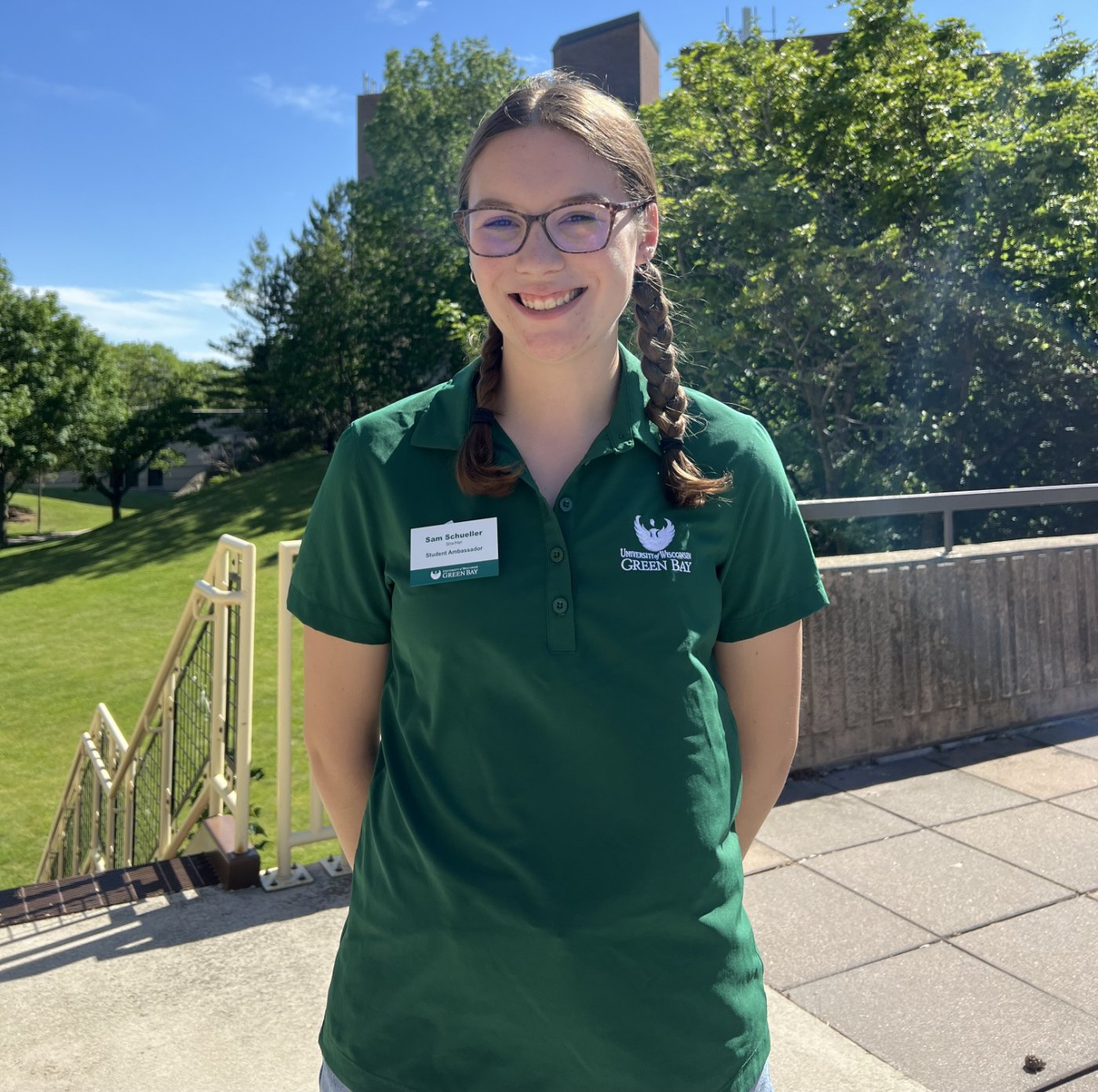 Student Ambassadors - Contact Us - GB Orientation - UW-Green Bay