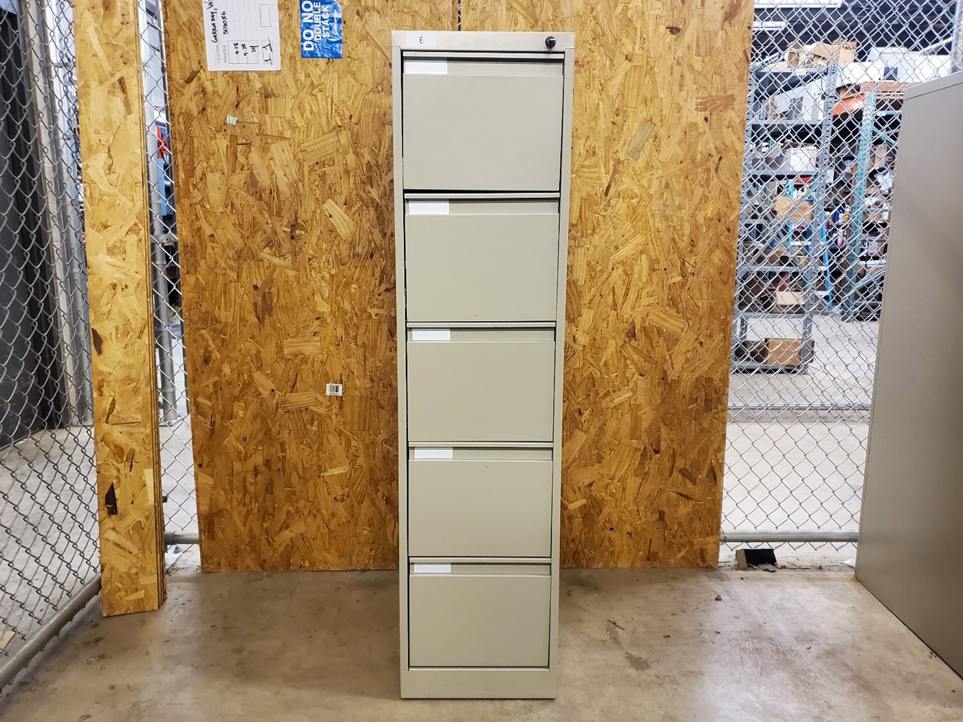 Campus Reuse Items - Stores & Surplus - UW-Green Bay