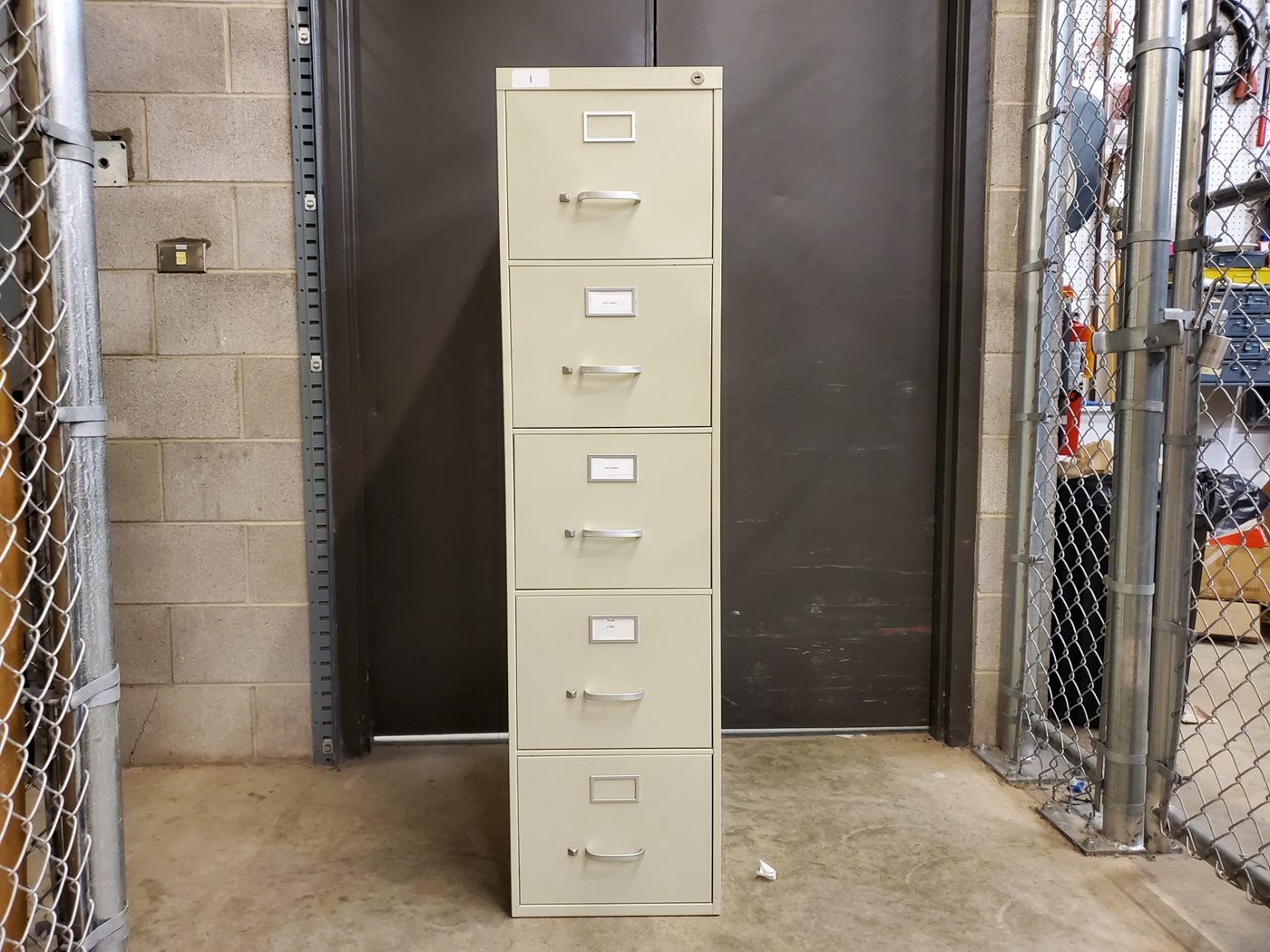 Campus Reuse Items - Stores & Surplus - UW-Green Bay