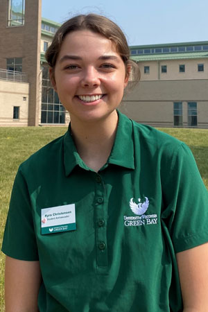 Student Ambassadors - Contact Us - GB Orientation - UW-Green Bay